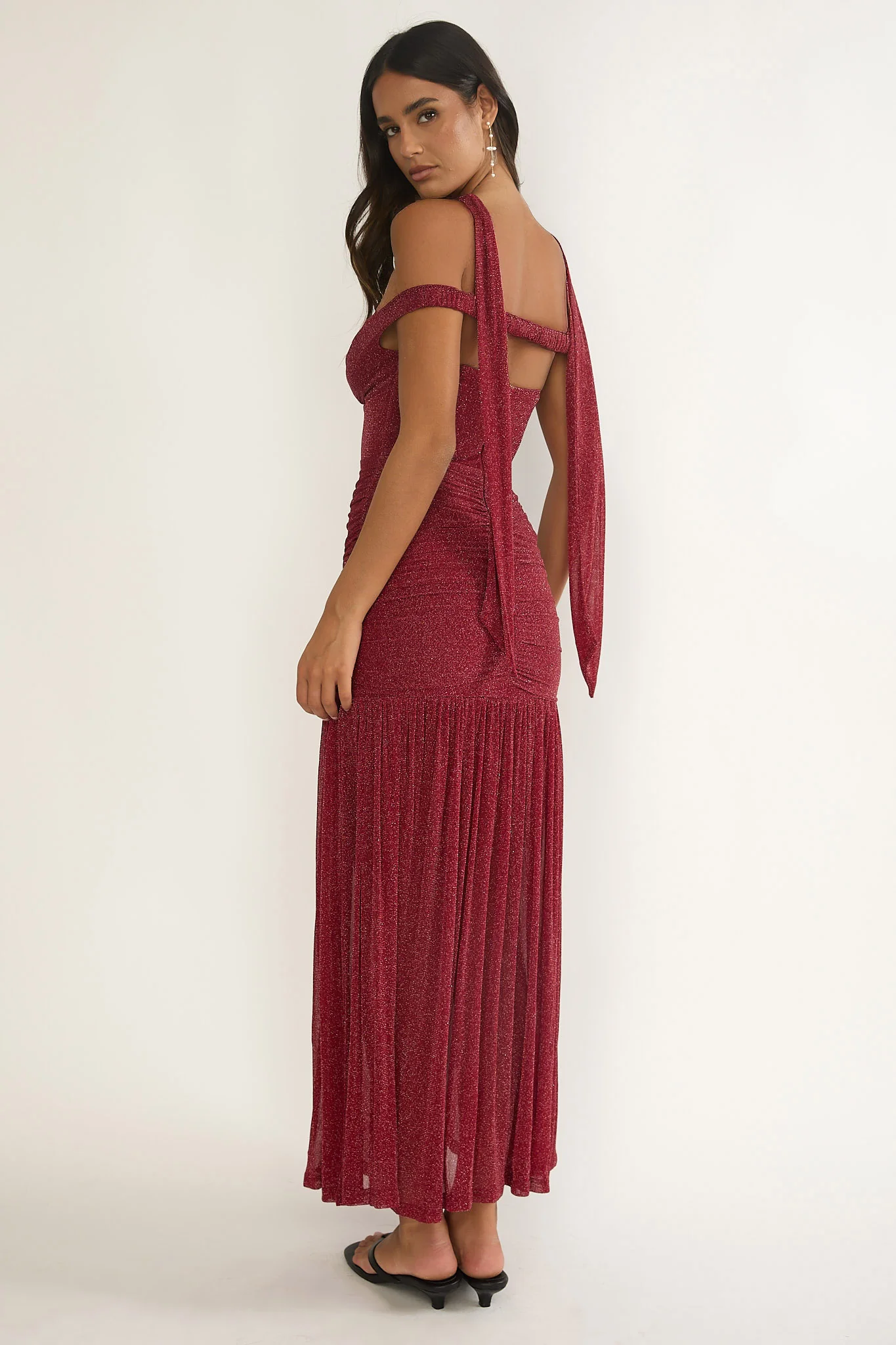 Delora Off-Shoulder Scarf Maxi Dress Red - Selfie Leslie